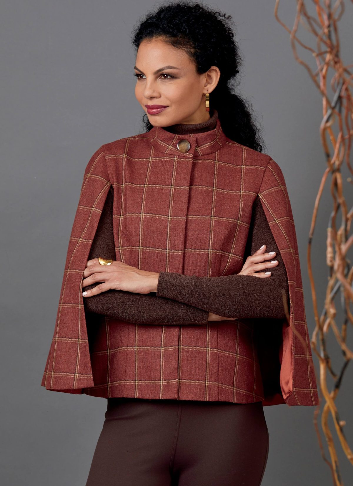 Butterick Sewing Pattern B6603 Misses’ Cape - Sewdirect Australia