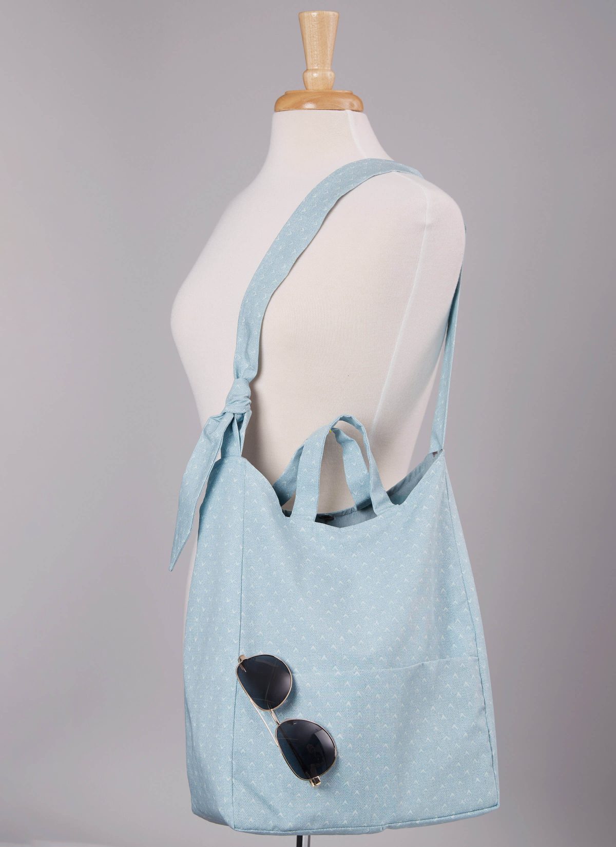 McCall’s Sewing Pattern M8375 Bags in Four Styles - Sewdirect Australia