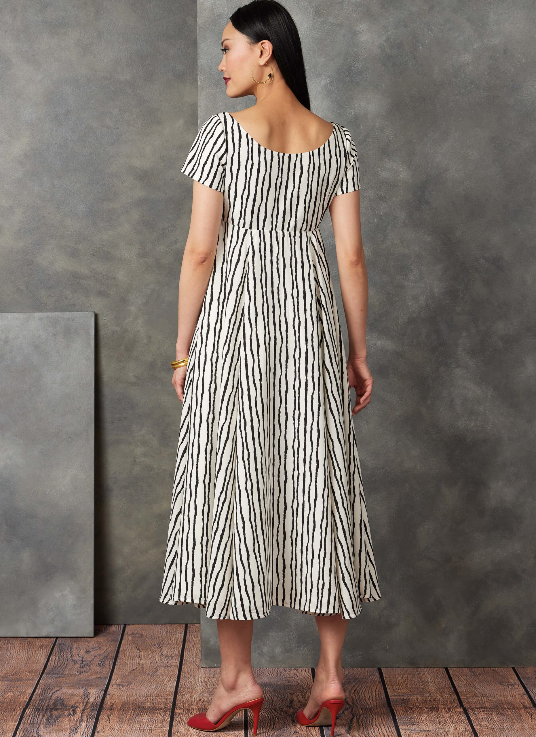 Vogue Patterns V1901 Misses’ Tops, Shorts and Trousers - Sewdirect ...