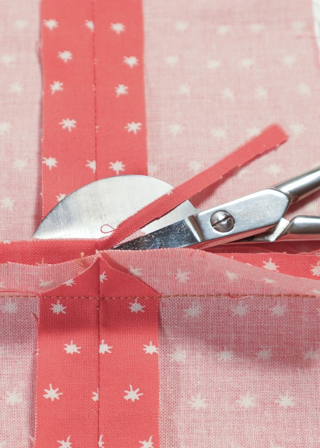 Trimming, grading, notching and clipping - Sewdirect Australia