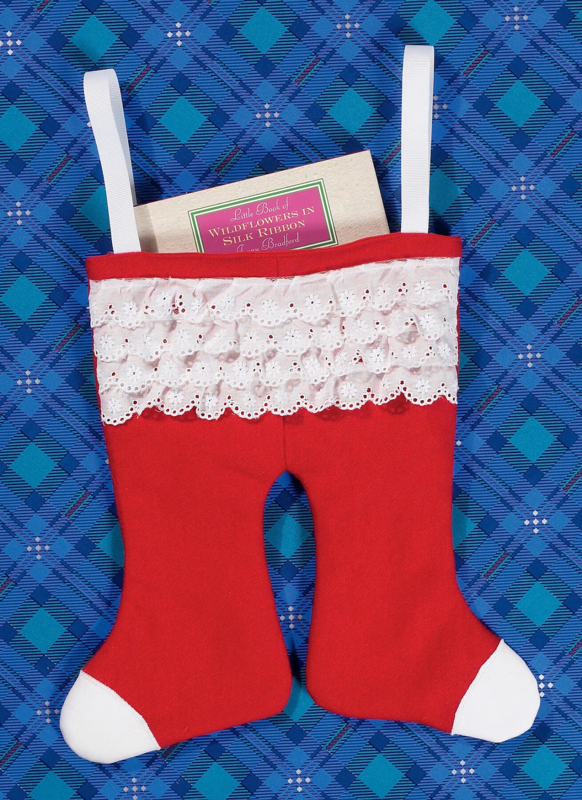 McCall’s Sewing Pattern M7304 Christmas Stockings and Decoration ...